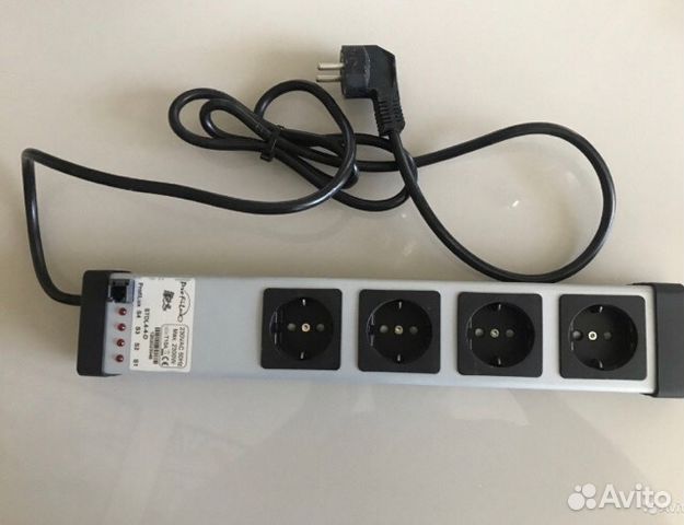 Сетевой фильтр-блок управляемых розеток для Аквари